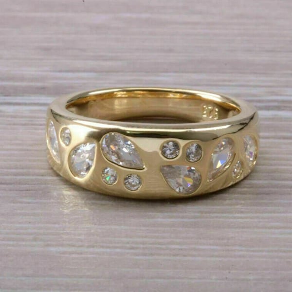 Flush Set Ring - Etsy