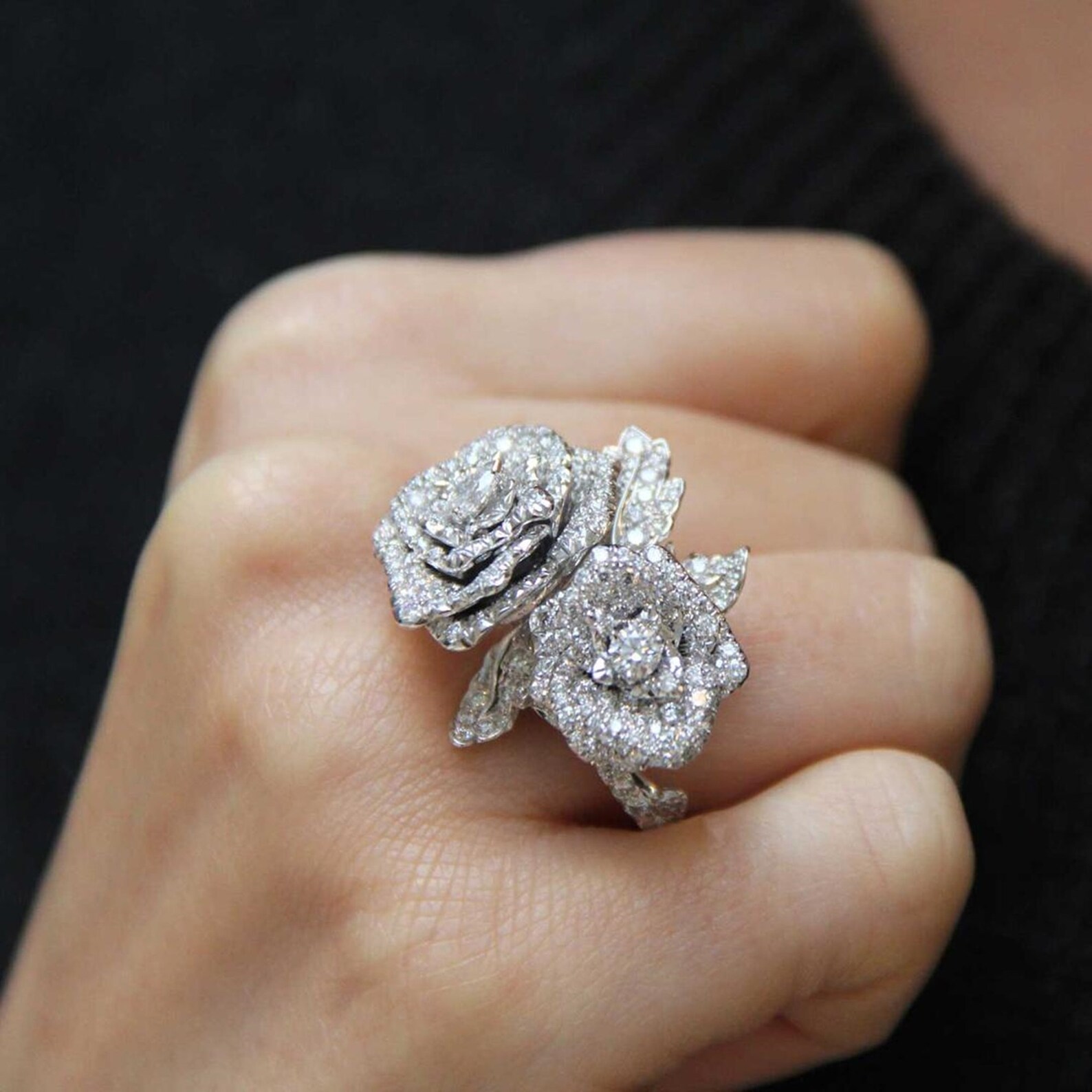 Floral Inspire Party Wear Ring, Pave Set Round CZ Stone Wedding Ring ...