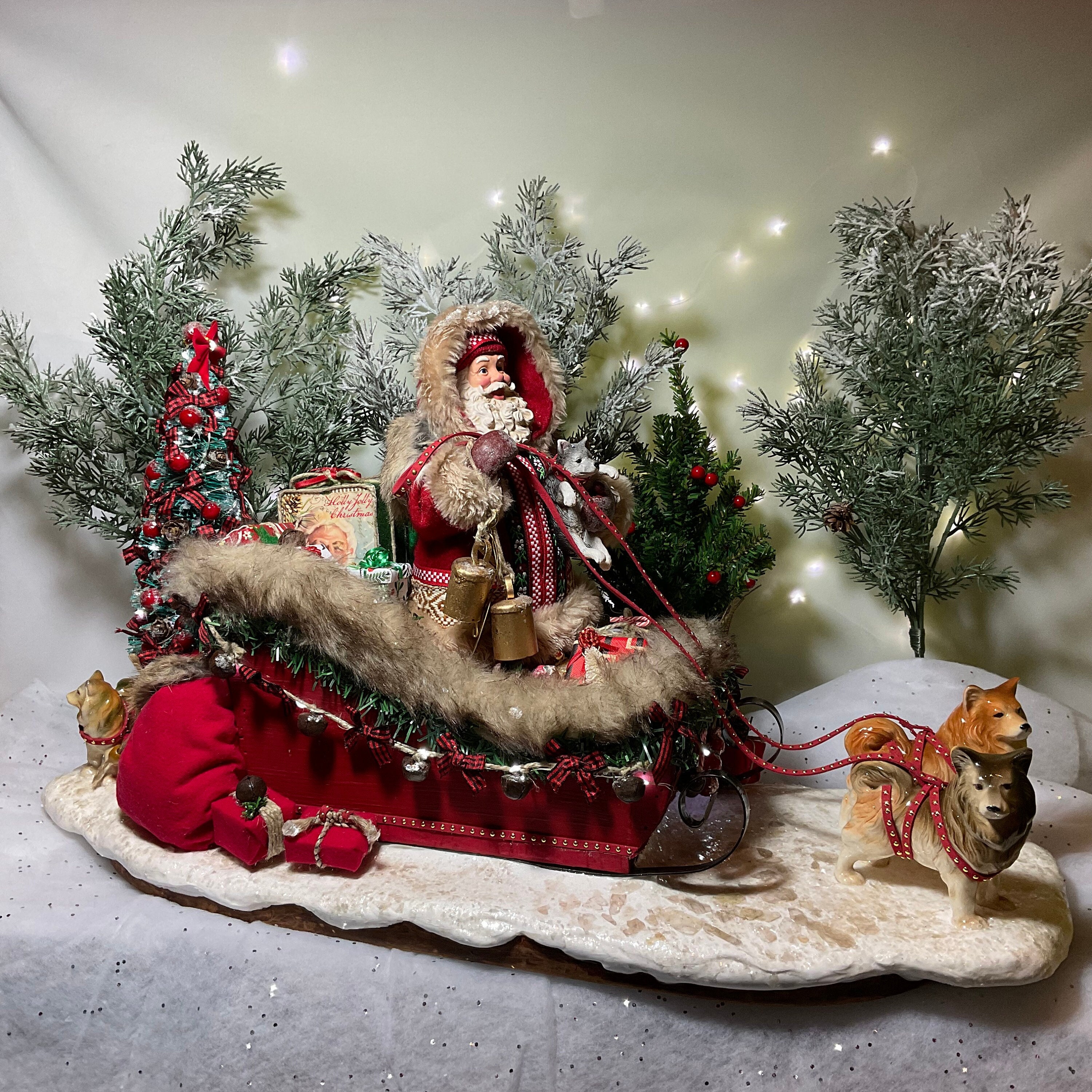 Pre-lit Christmas Diorama. Eskimo Santa & Wooden Sleigh Pulled - Etsy
