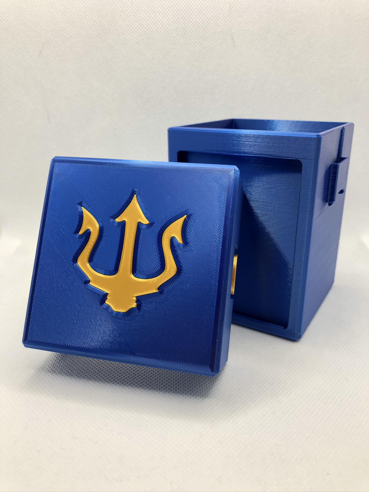 Trident exposed Commander Deck Box | Etsy