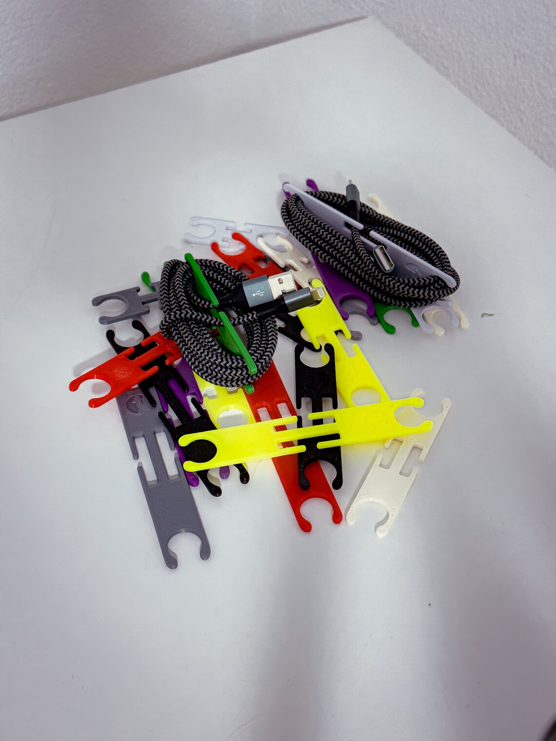 CableBuddy / Cable Organizer / Büro / Office / Arbeitsplatz / Workspace ...