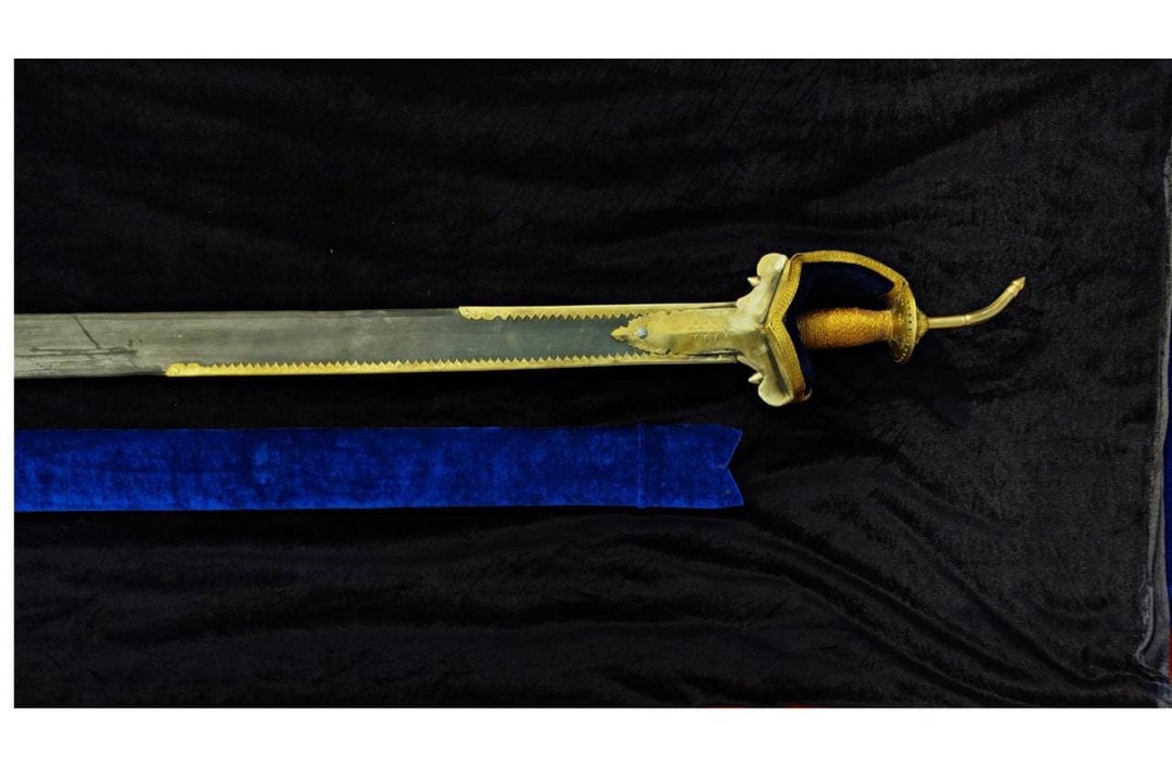 ROYAL INDIAN KHANDA Sword, Traditional Sword, Brass Stripes on Blade ...