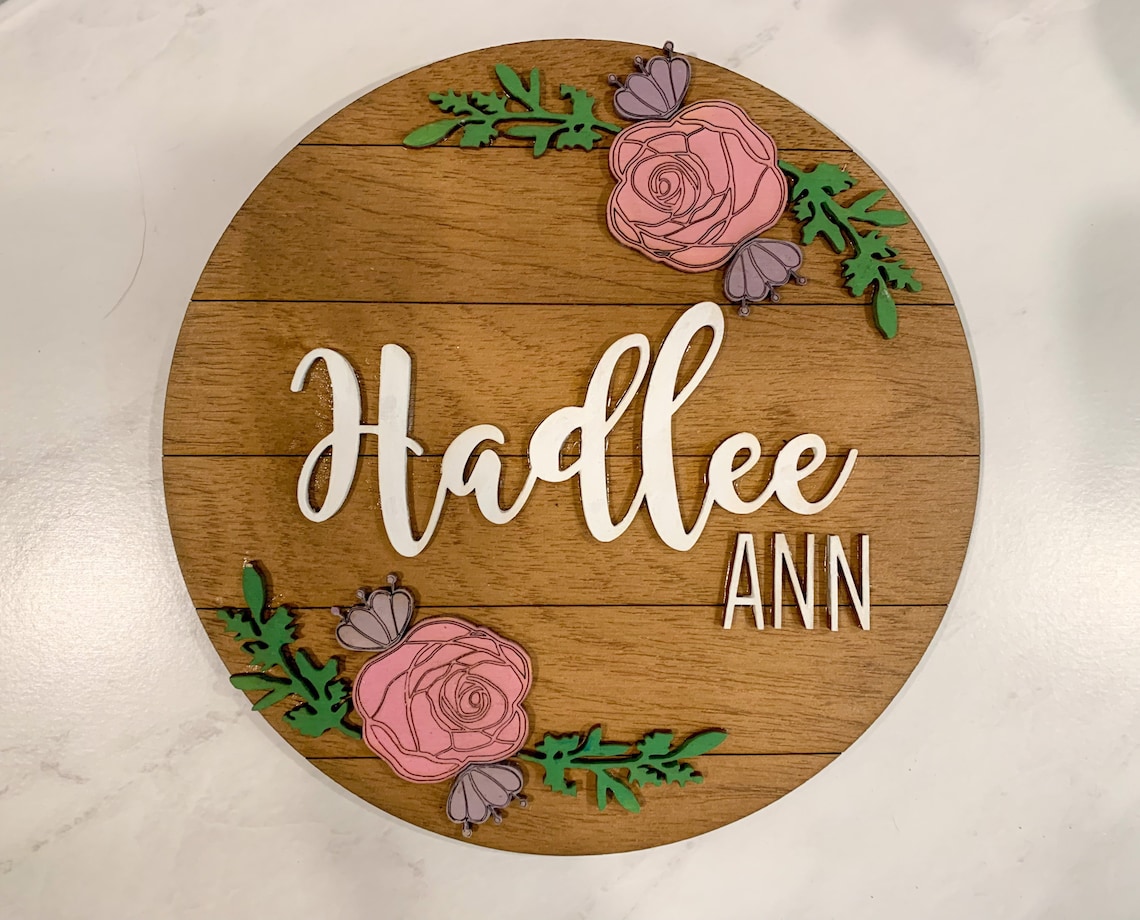 Pretty Roses Name Plate Wooden Circle Sign - Etsy