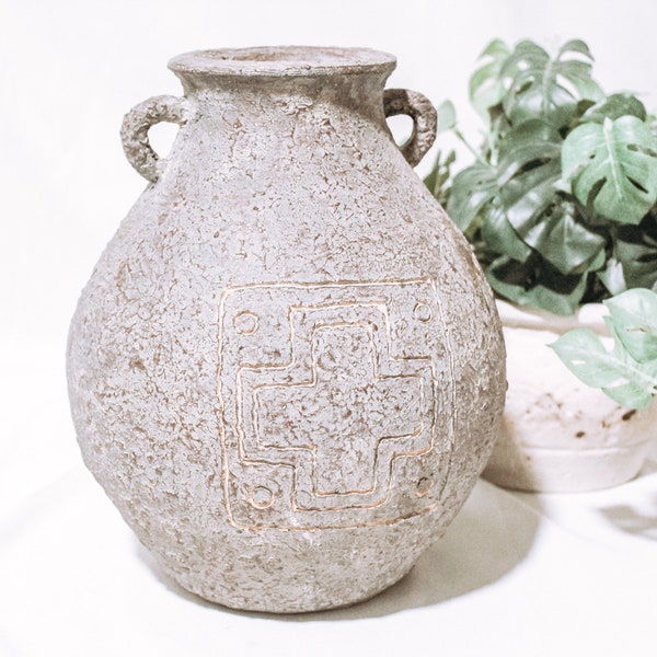 Minimalist Pottery - Etsy