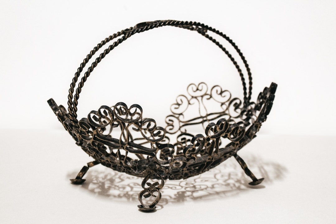 Vintage Wrought Iron Style Metal Scrollwork Accent Basket Vessel Catch ...