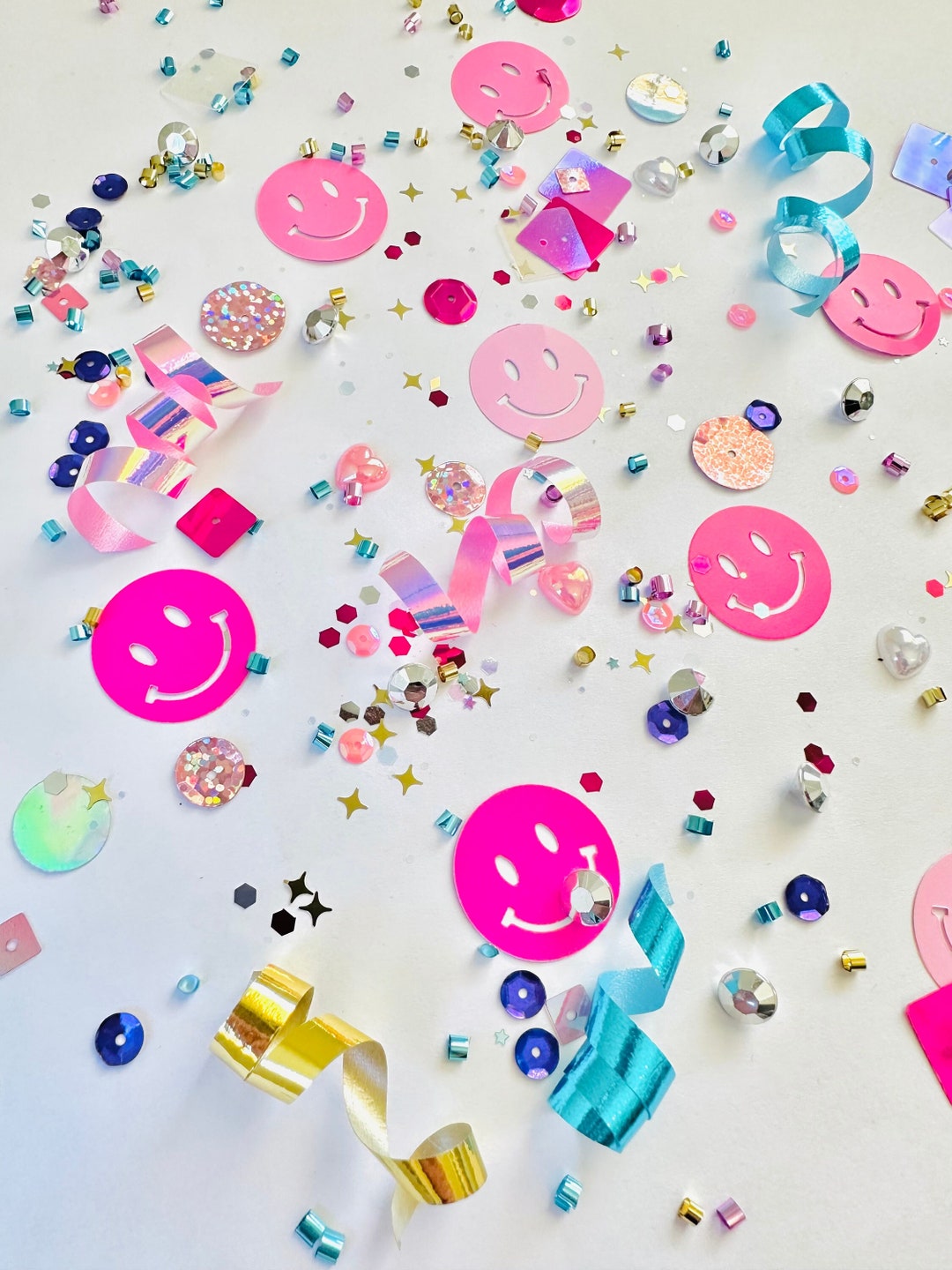 Pink Happy Smiley Face Party Confetti Happy Face Table Scatter Pink ...