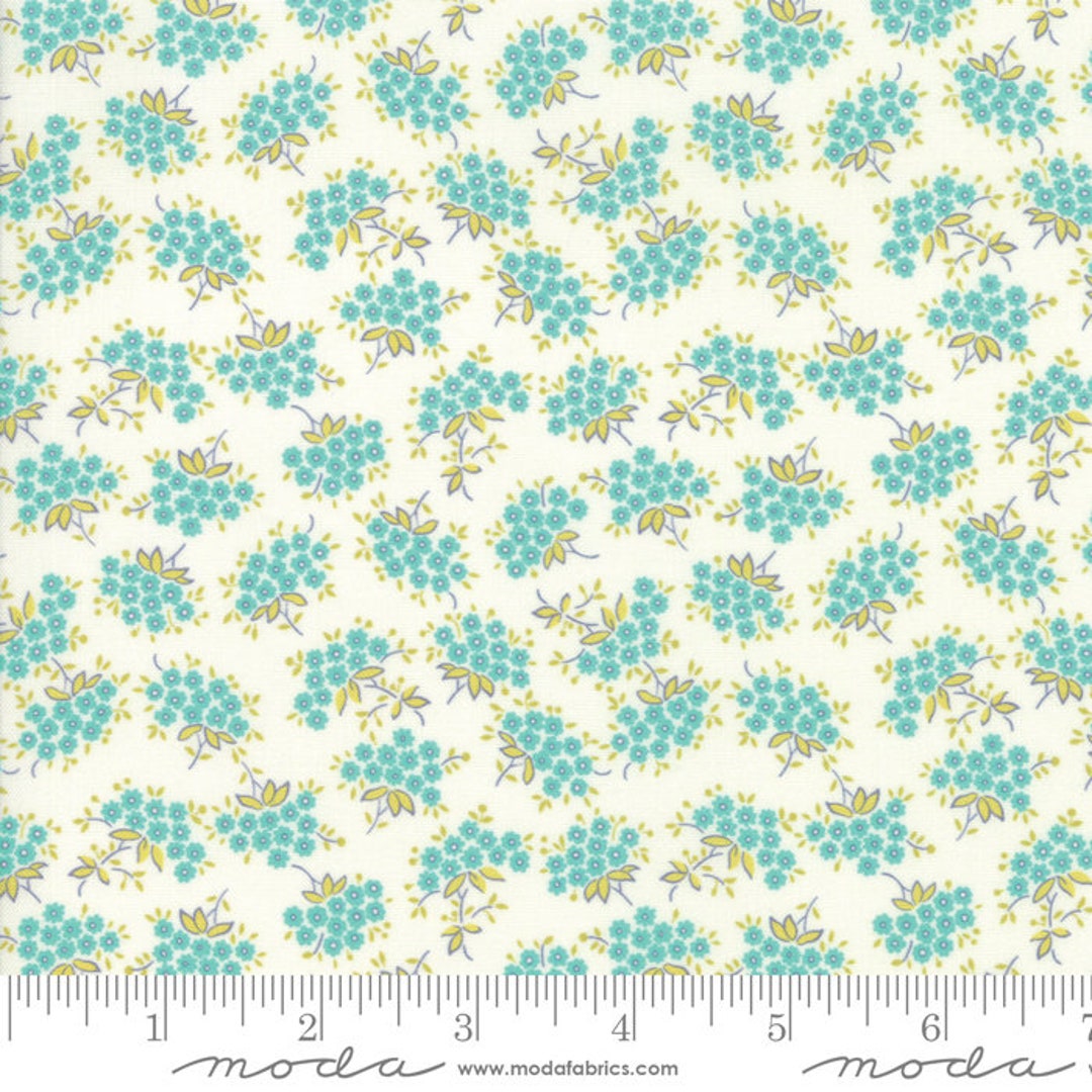 Flour Garden Floral Quilt Fabric - Moda Fabrics Cotton - Etsy