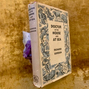 Richard Gordon 'doctor in the House' & 'doctor at Sea' Vintage Hardback ...