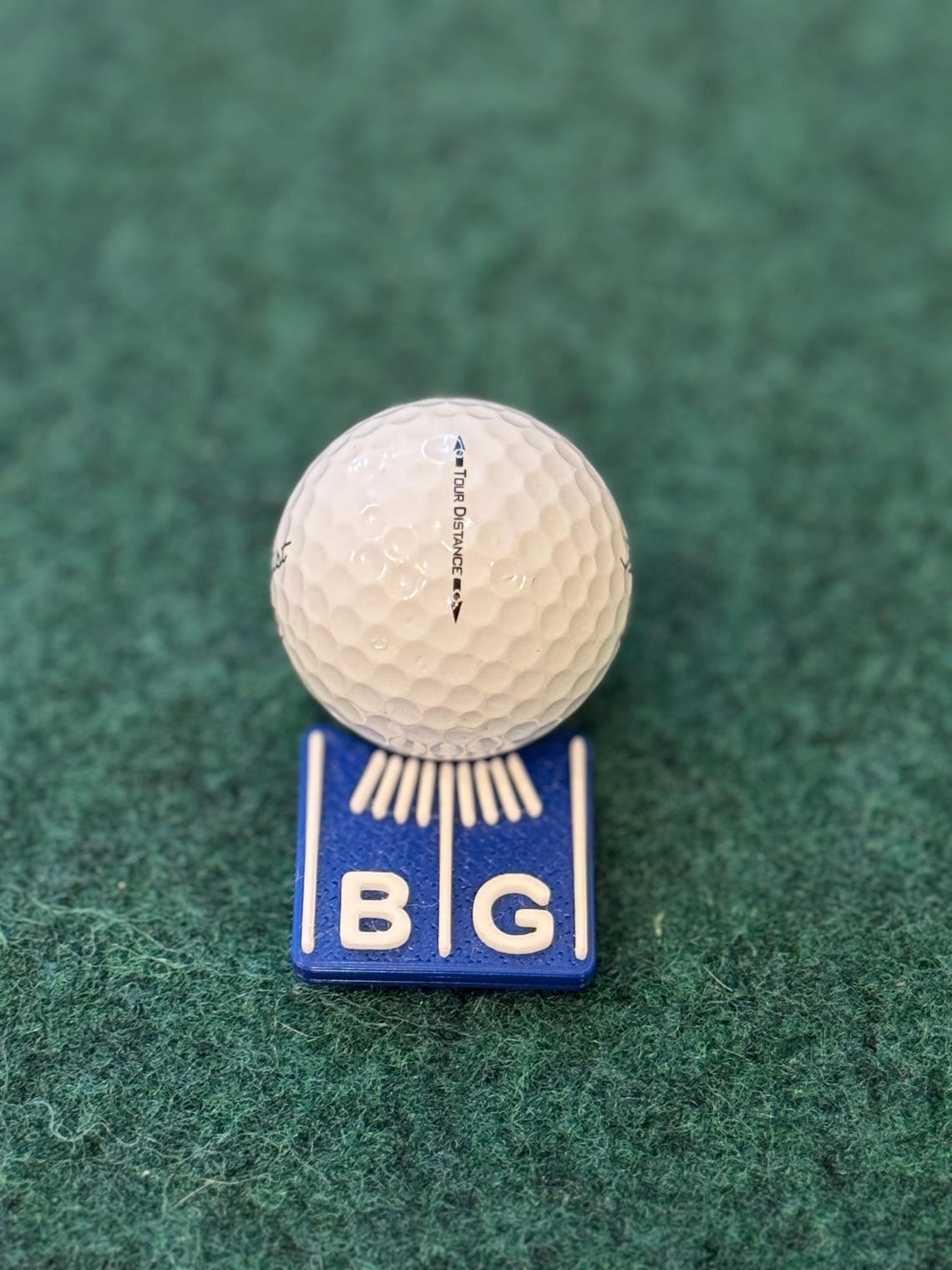PERSONALIZED Golf Ball Marker With Putting Alignment - Etsy