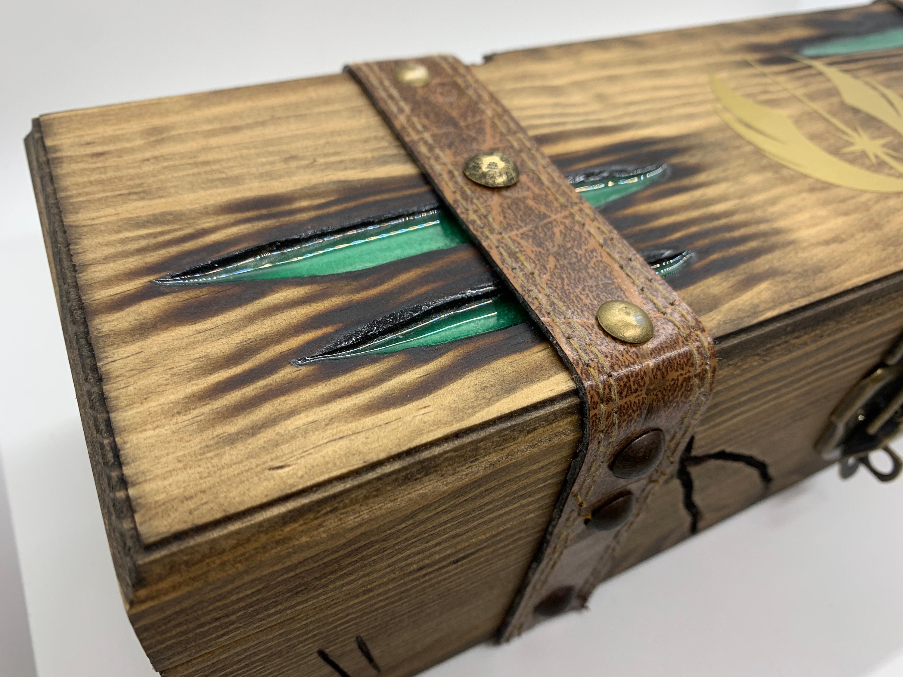 Elite Custom Saber Box LED - Etsy UK