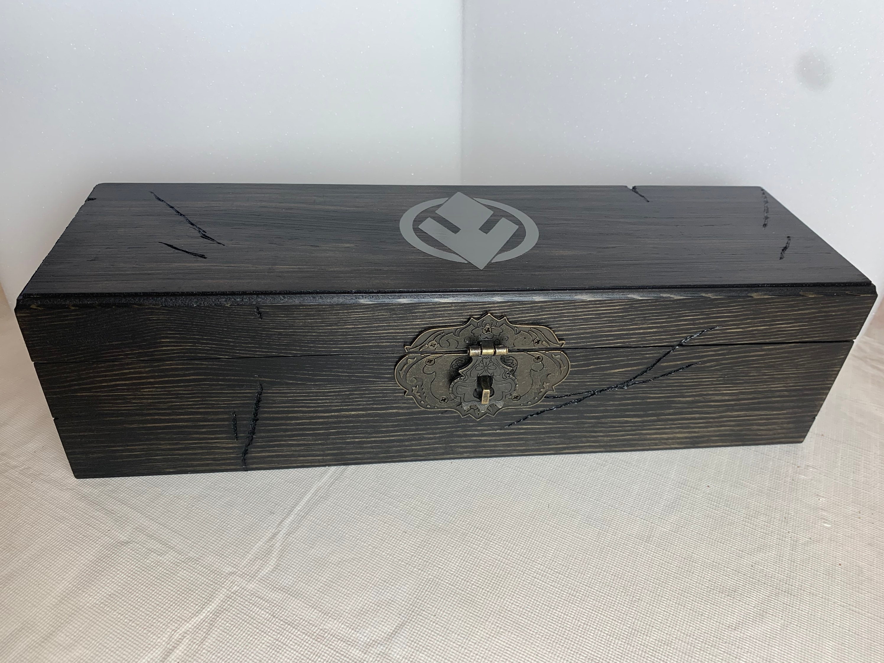 Custom Lightsaber Box - Etsy