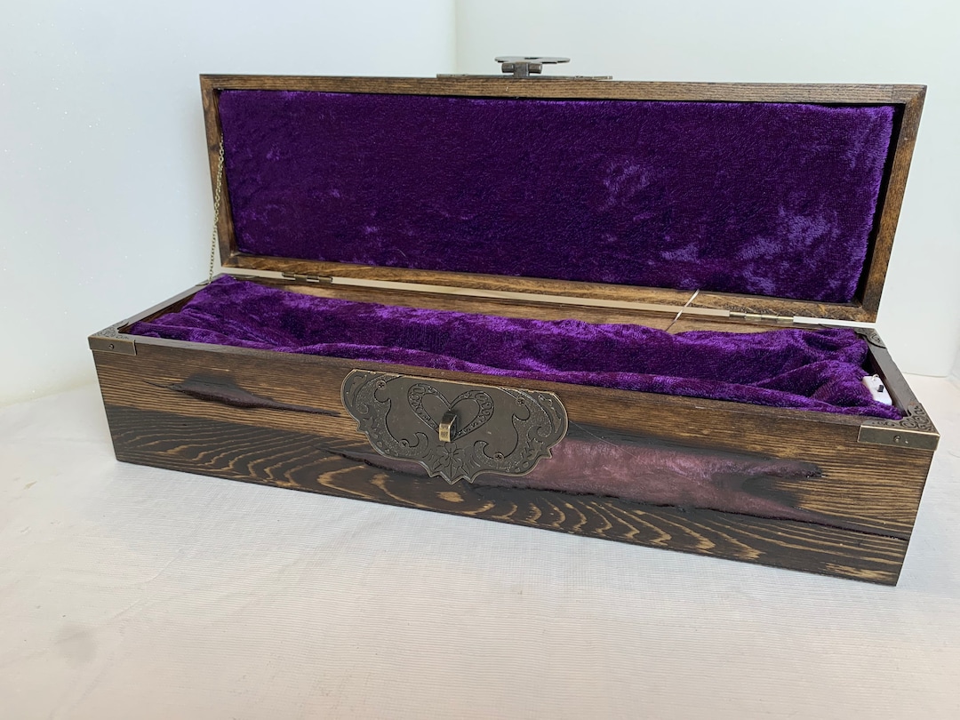 Custom Lightsaber Box - Etsy