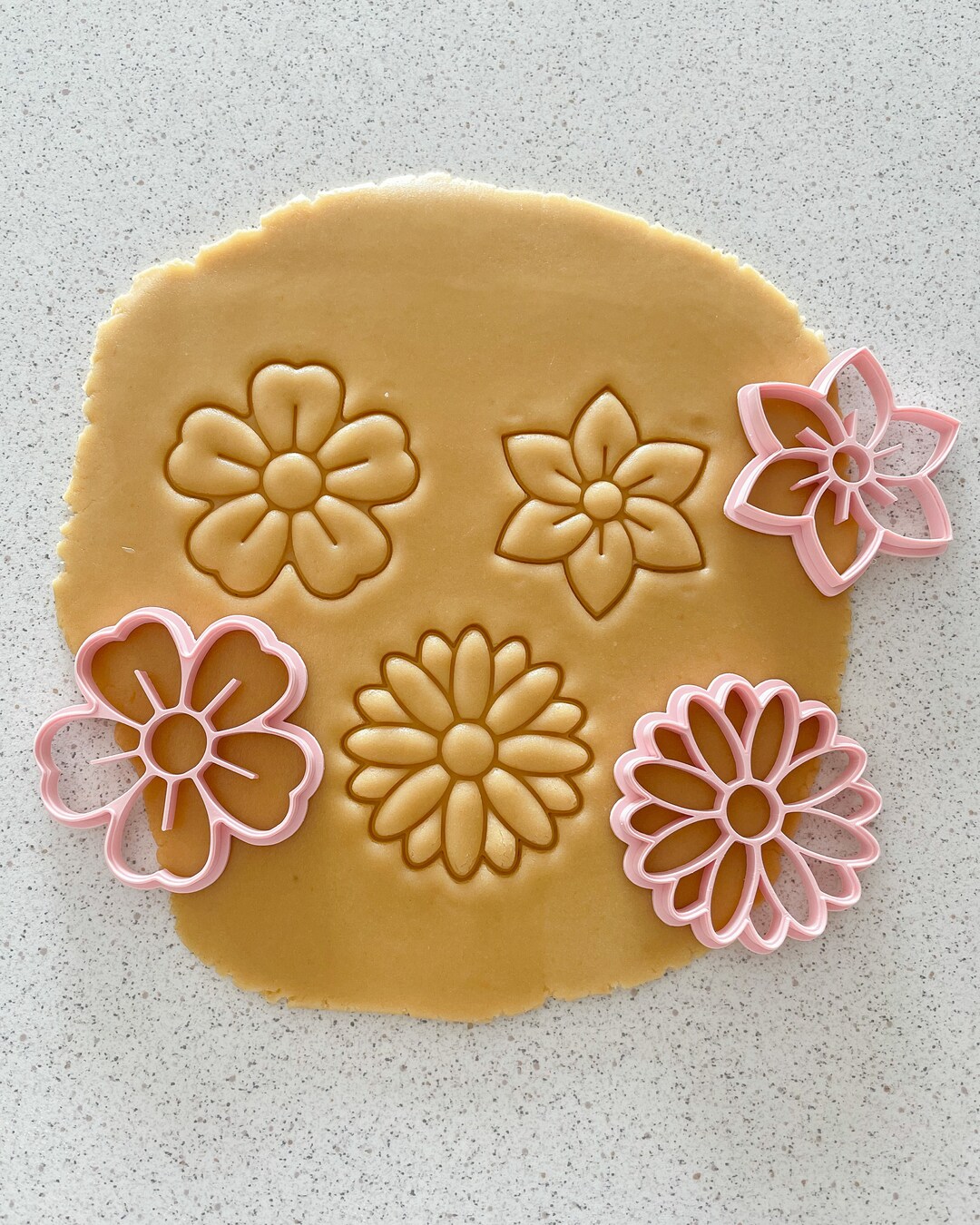 Spring Flower Cookie Cutter 7.5cm (3