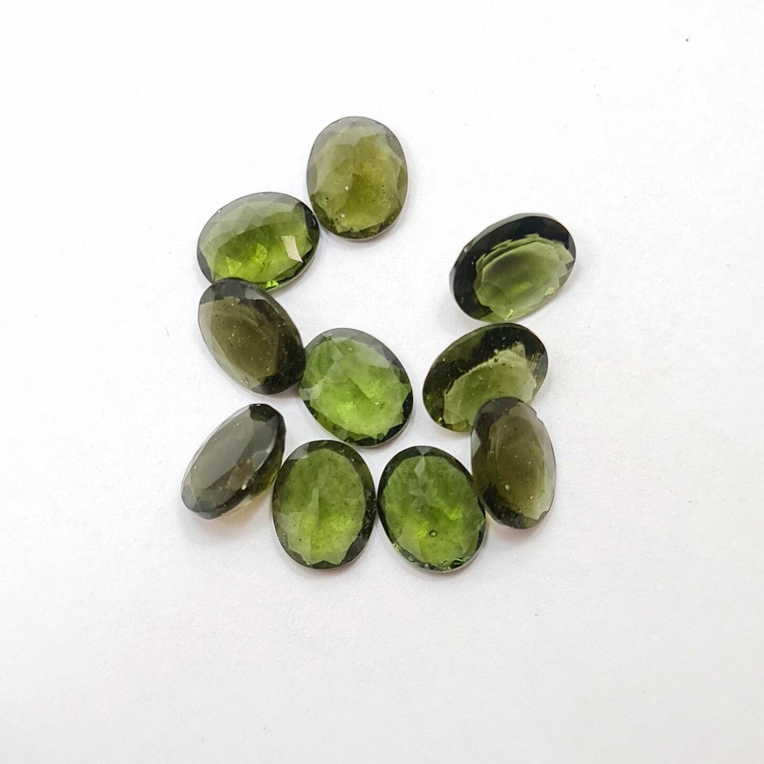 10X8 MM Oval 10 Pec Moldavite Garnet Cut Stone, Natural Moldavite ...