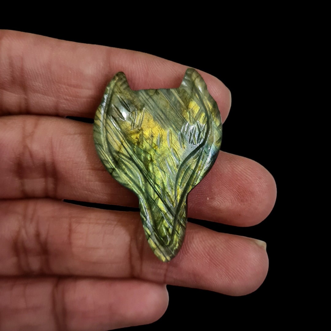 Buy Labradorite Wolf Carved, Labradorite Hand Carved Wolf, Natural ...