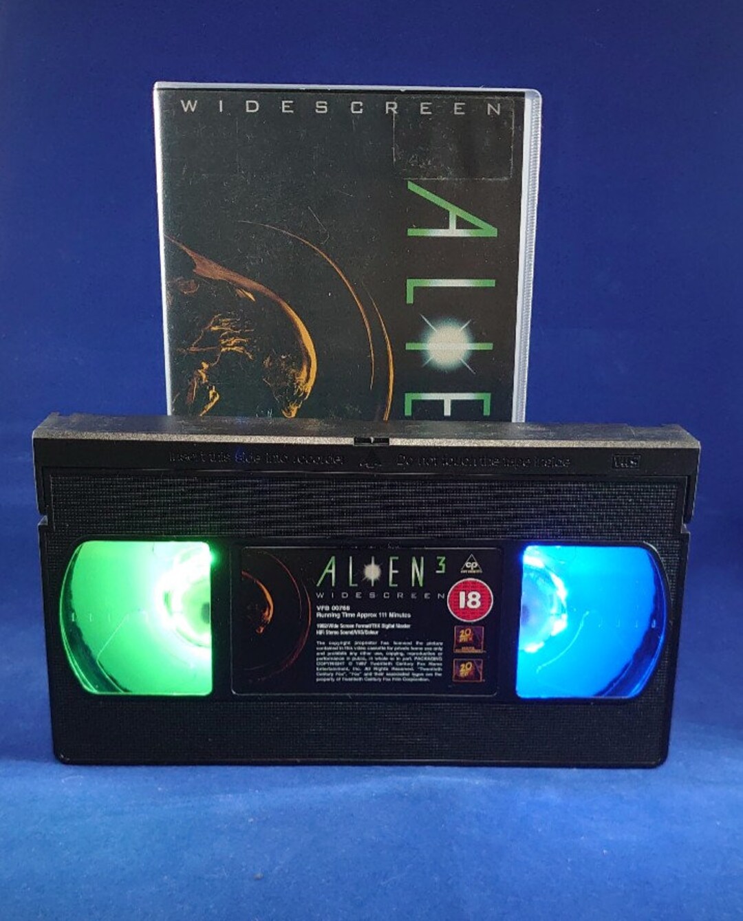 Alien 3 VHS Nightlight in Green and Blue - Etsy