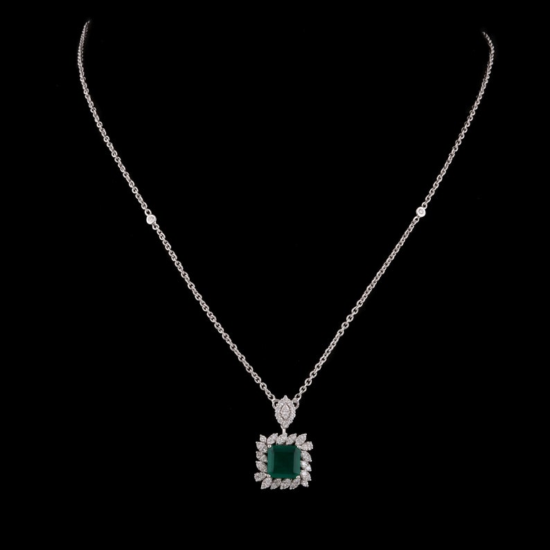 14K Gold Green Gemstone & Lab Grown Diamond Pendant, Diamond Cluster ...