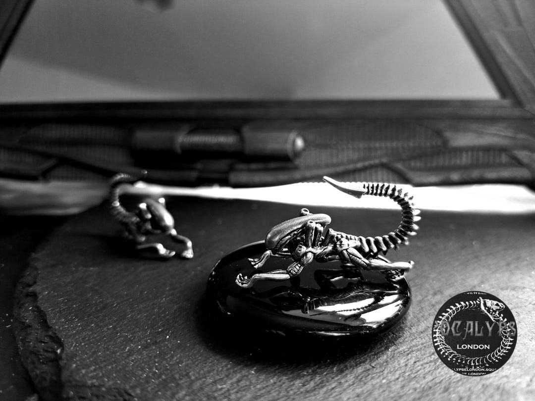Xenomorph Alien H.R Giger - Ear Weights 5mm - 1 Pairs - Etsy