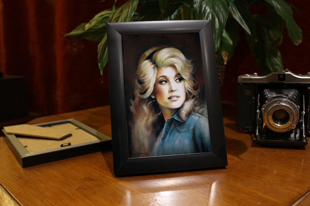 Dolly Parton Oil Painting/print. Framed (6x4) Portrait. Legendary ...