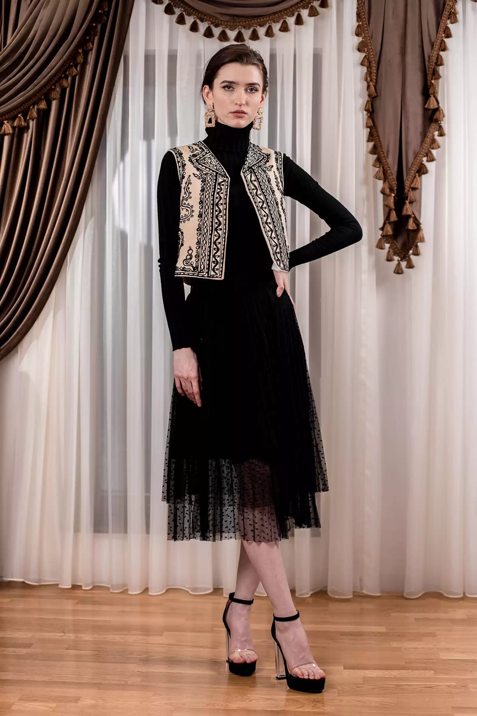 Traditional Romanian Vest From Oltenia "cream" /manual Sewn Embroidery ...
