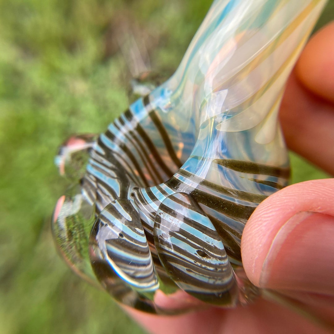 Tobacco Brown/ Jackpot i Cut My Own Bangs Series Glass Pipe. Made by ...