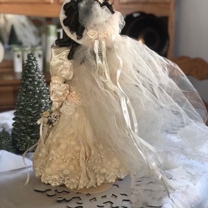 Victorian Bru Bride Doll by Franklin Mint - Etsy