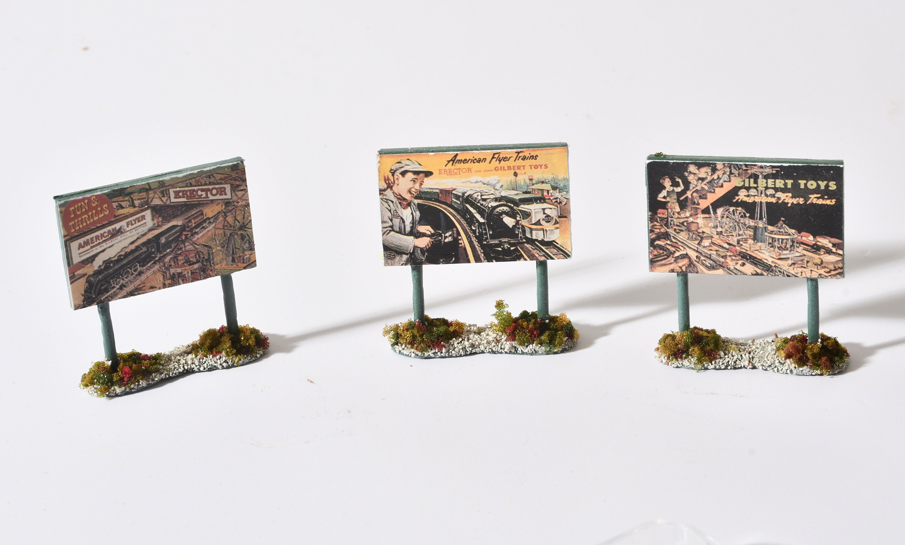 American Flyer Gilbert Metal Road Signs Billboards 1X2 Inches N Scale ...