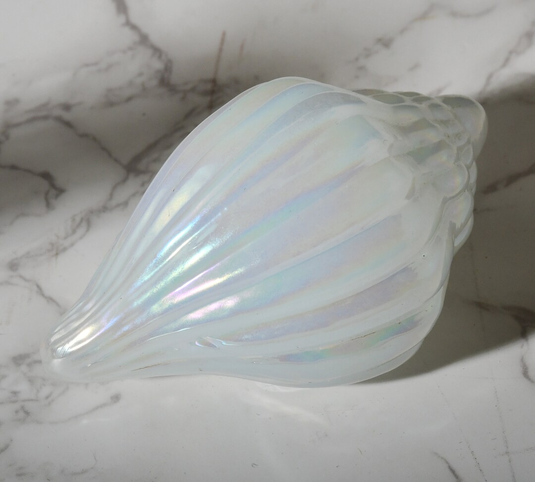 Iridescent Glass Conch Shell Figurine, Vintage Glass Shell Seaside ...