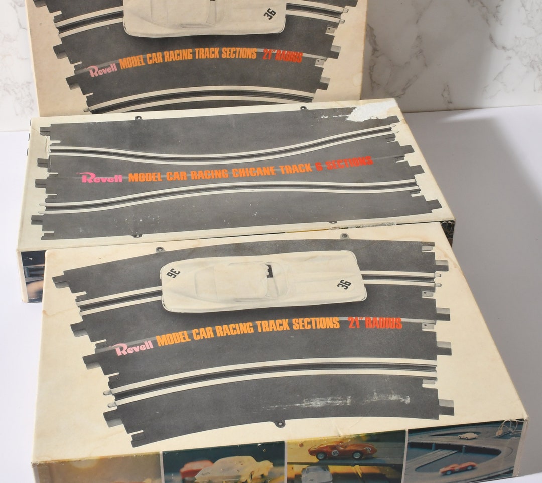 Revell Race Track Slot Car With Boxes 8 Curves 2 Chicane Used 1965 ...