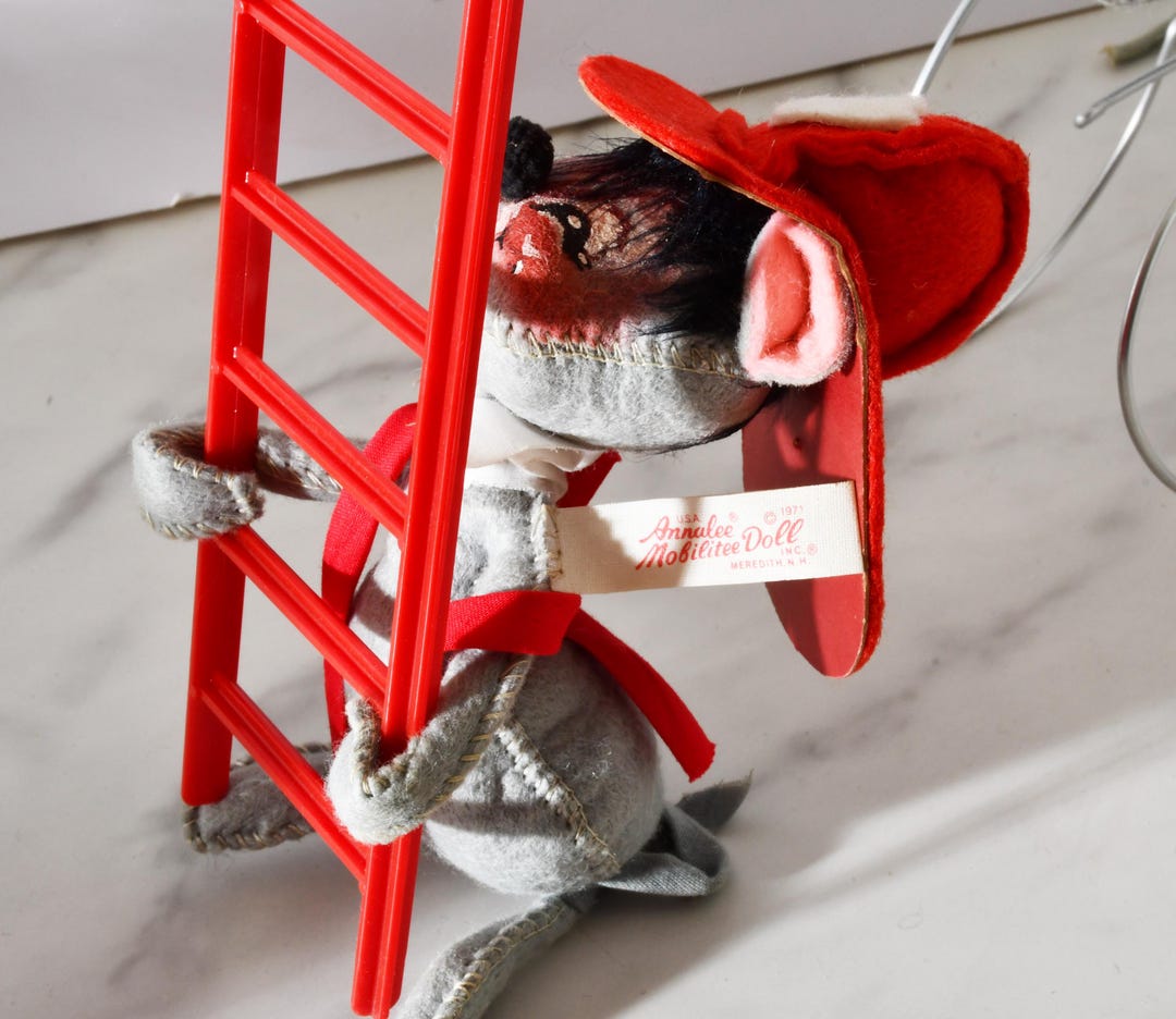 Annalee 7" Fireman Mouse - With Ladder Adorable 1971 M110-71 - Etsy