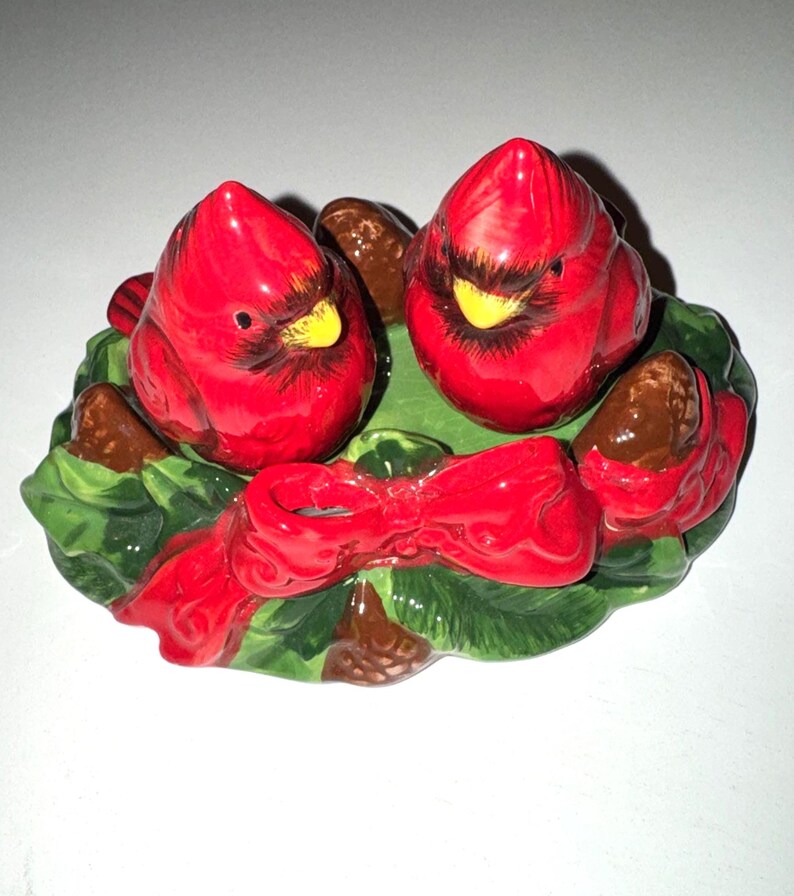 Vintage Cracker Barrel Christmas Cardinal Birds Salt and Pepper Shaker ...