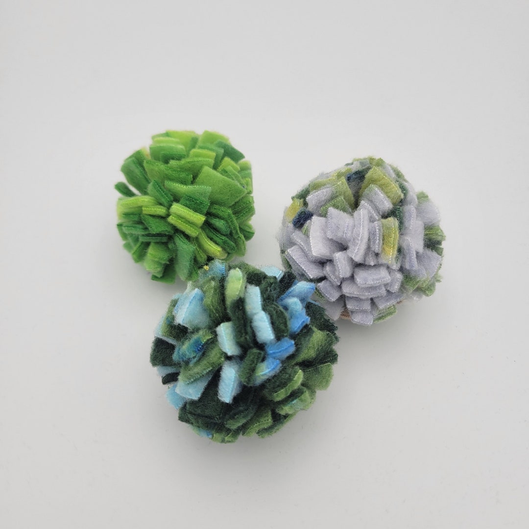 Custom 2 Inch Fleece Balls for Your Cat, Kitten, and Other Small Pets ...
