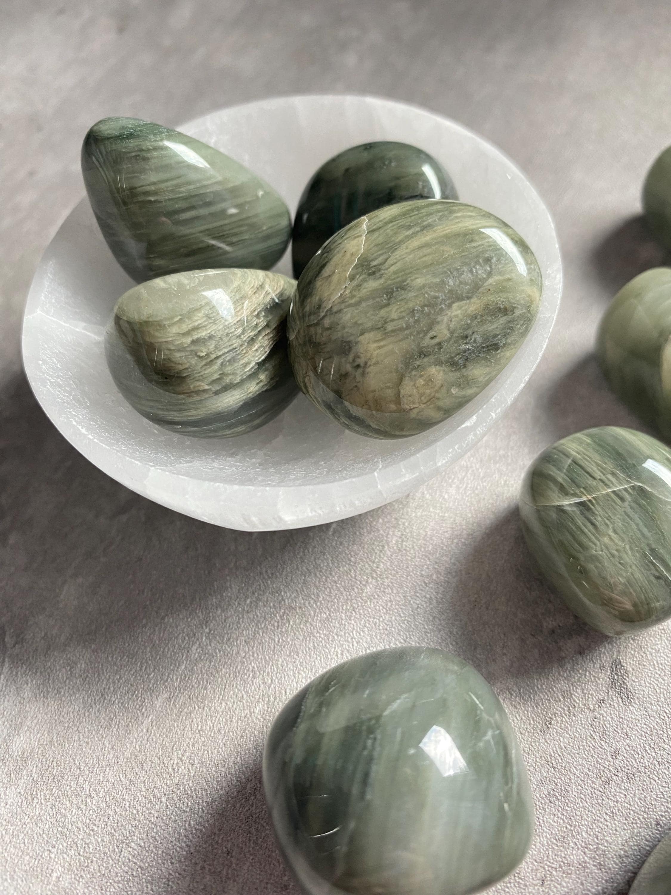 Green Layer Quartz Tumble - Etsy
