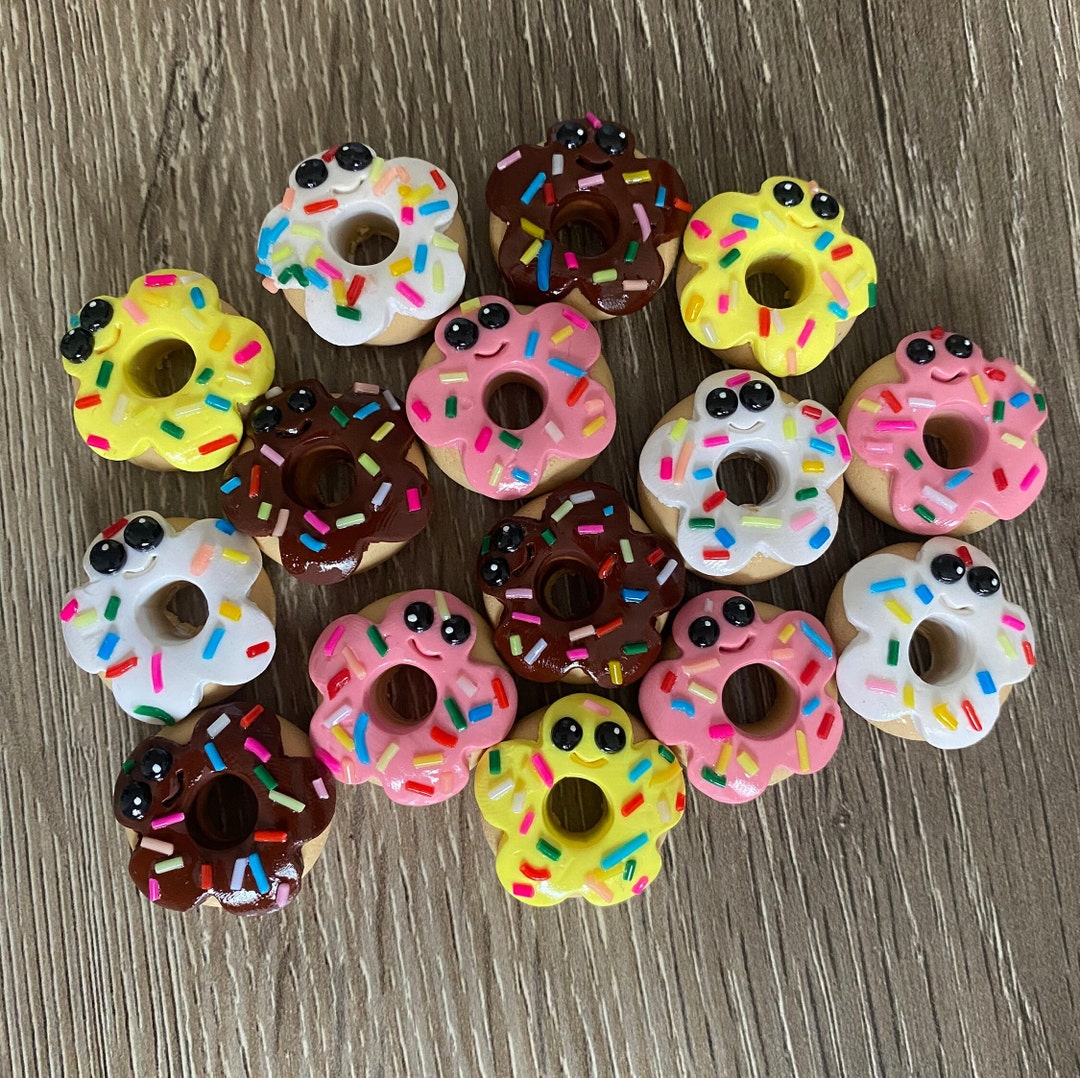 Sprinkle Doughnut Magnet (select a Color) - Etsy