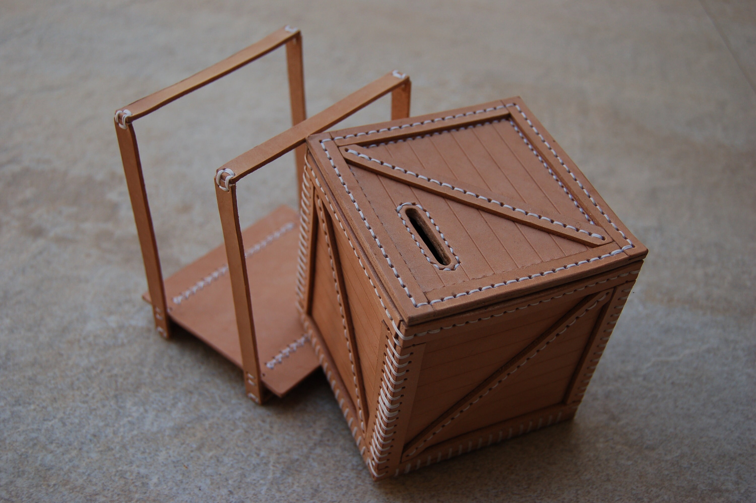 Small DIY Money Box: Craft Your Own Coin Bank With This Fantastic Small ...