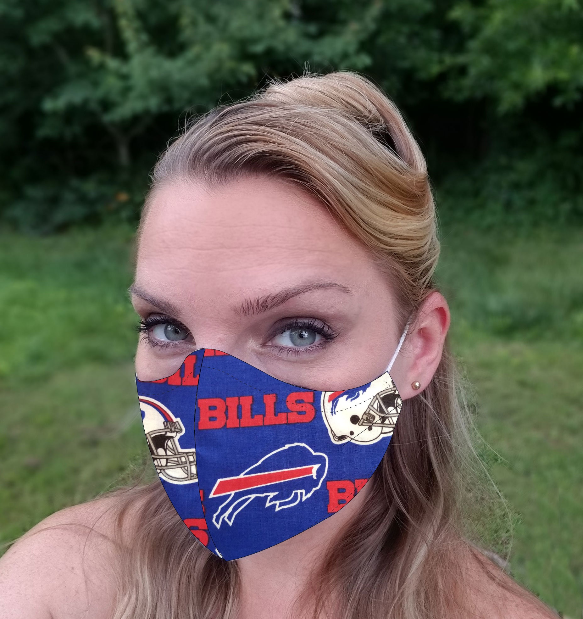 Buffalo Bills Mask, Football Sports Mask, Fitted Mask, Reversible (blk ...
