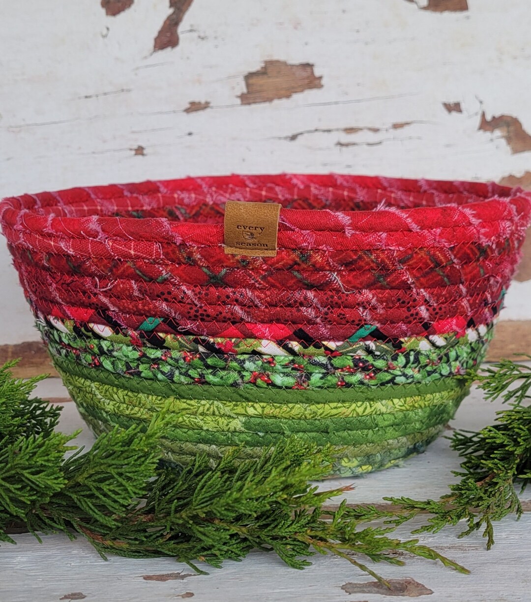 Fabric Scrap Bowl - {christmastime} - Fabric Rope Bowl, Rope Basket ...