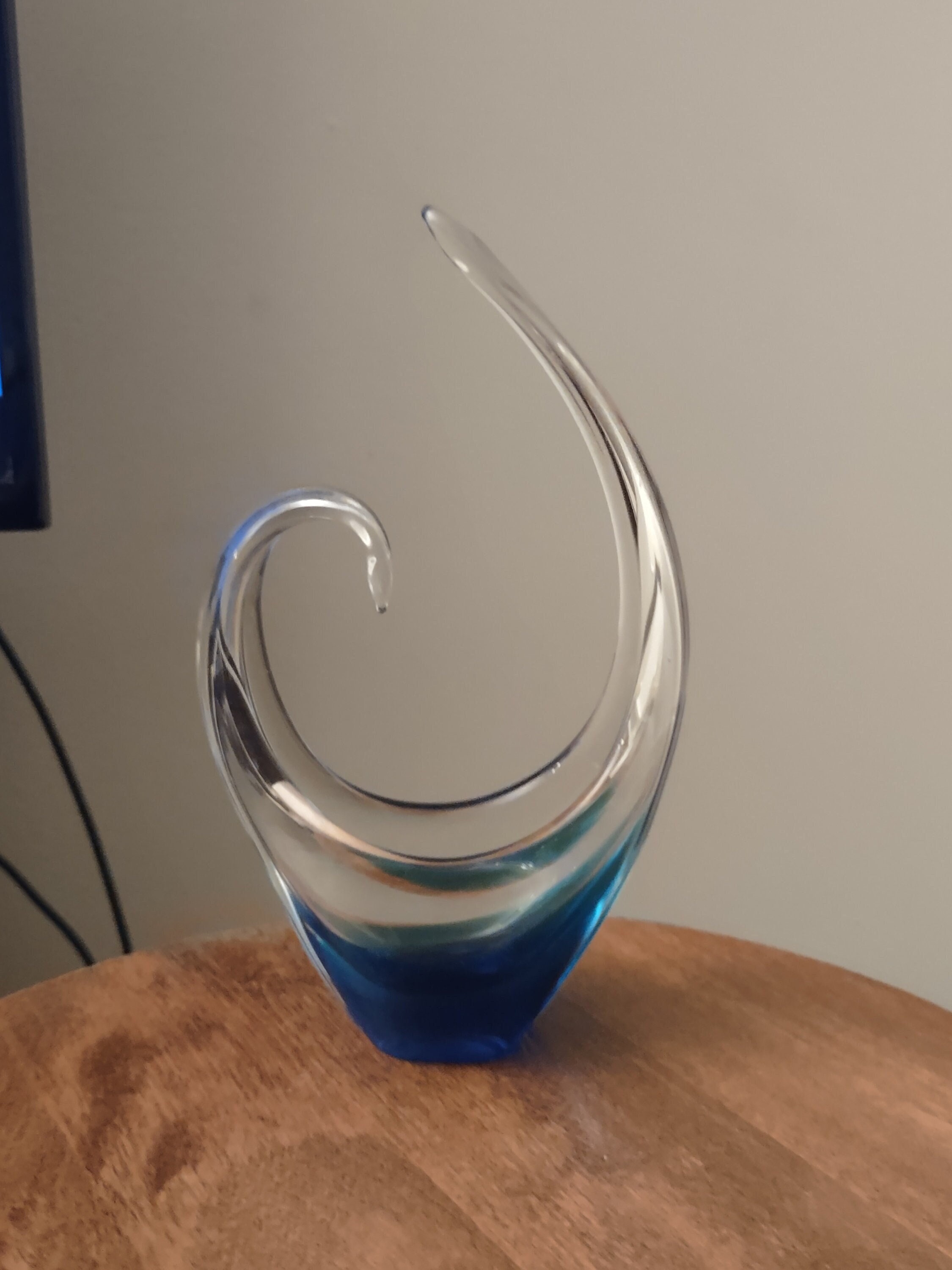 Vintage EDAG Mini Spike and Curl Canadian Blue to Clear Art Glass Art ...