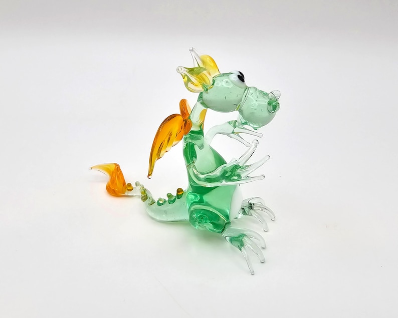 Uranium Glass Dragon – UV Reactive Glowing Art Glass Sculpture ...