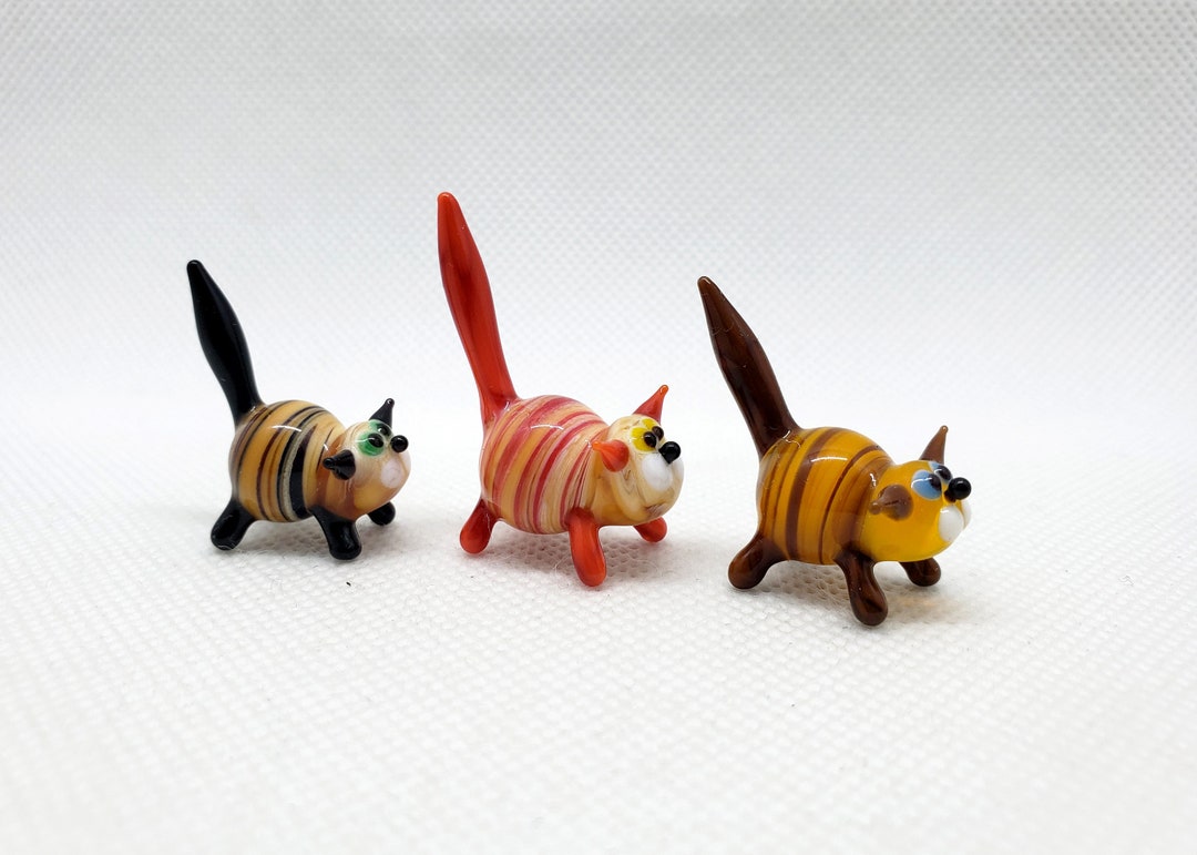 Miniature Cat, Art Glass, Blown Glass Cat, Sculpture Made of Glass ...