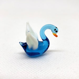 Glass Miniature Swan, Small Glass Figurine, Art Glass Swan, Figurine ...