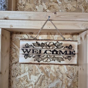 Live Edge Engraved Welcome Sign - Etsy