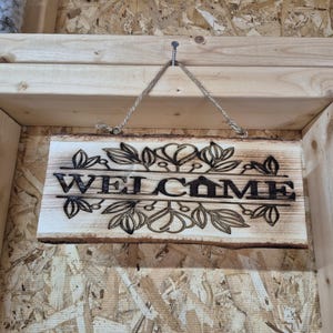 Live Edge Engraved Welcome Sign - Etsy