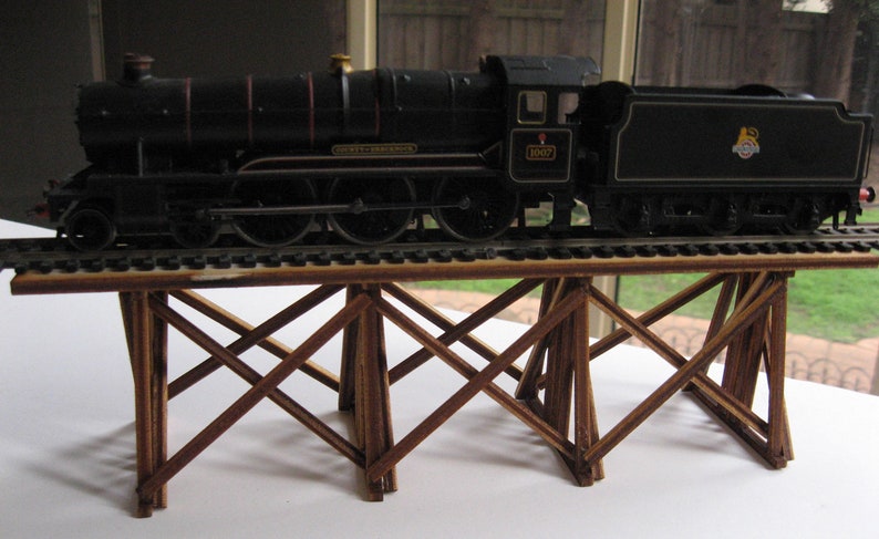 Model Railway HO/OO Scale, Modular Wooden Trestle Bridge Kit. Straight ...