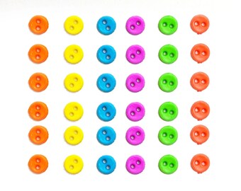 Feathered Friends Novelty Button Collection, Dress It up Buttons, Cute ...