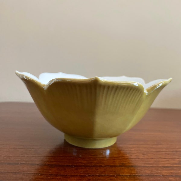 Flower Shaped Bowls - Etsy