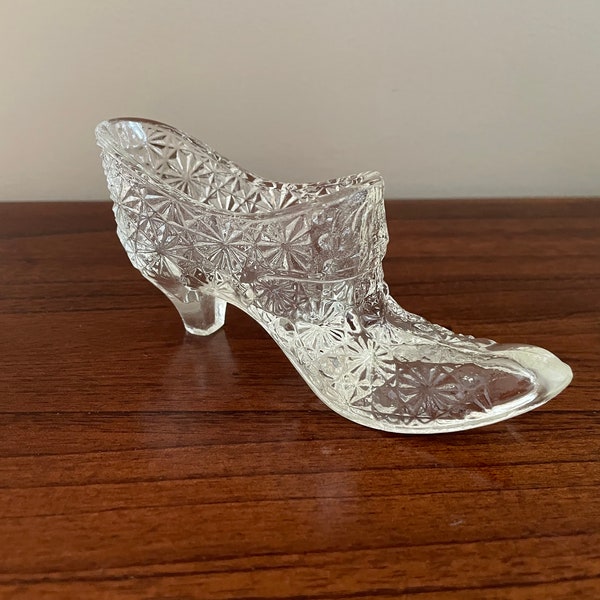 Vintage Glass Shoe - Etsy