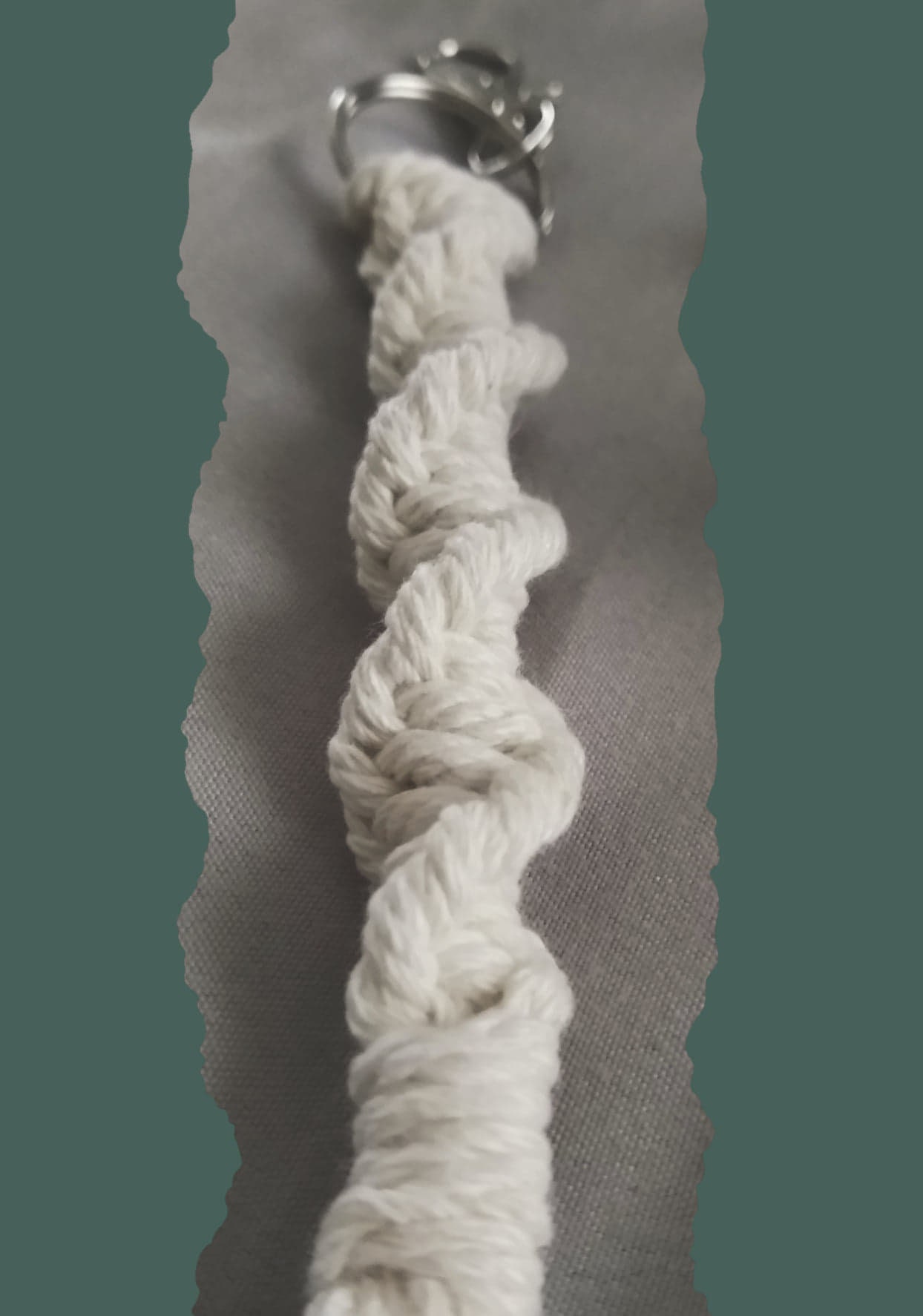 Spiral Macramé Keychain, White Keychain, Modern Macrame, Minimalist ...