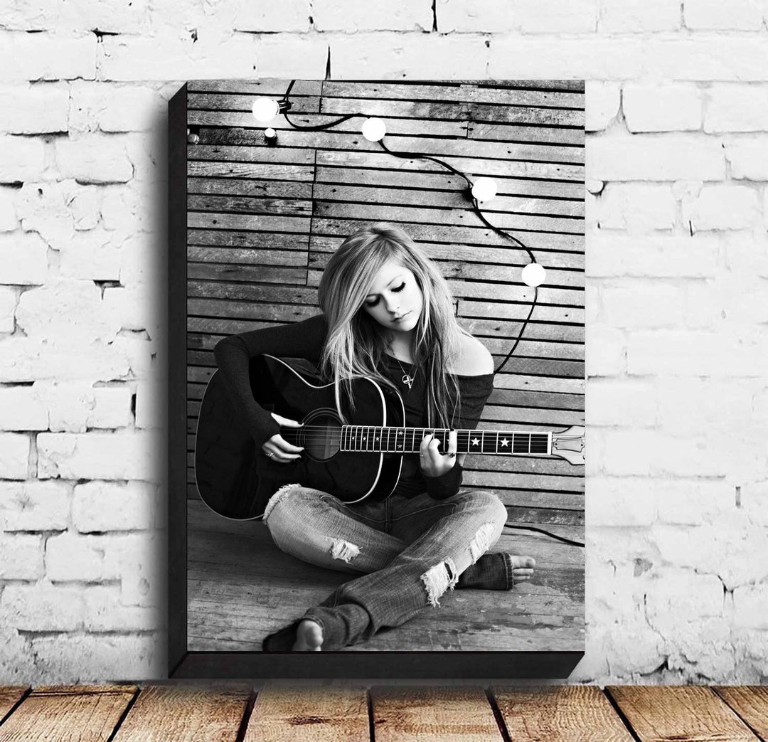 Avril Lavigne Music Poster Canvas Wall Art Picture for Living - Etsy UK