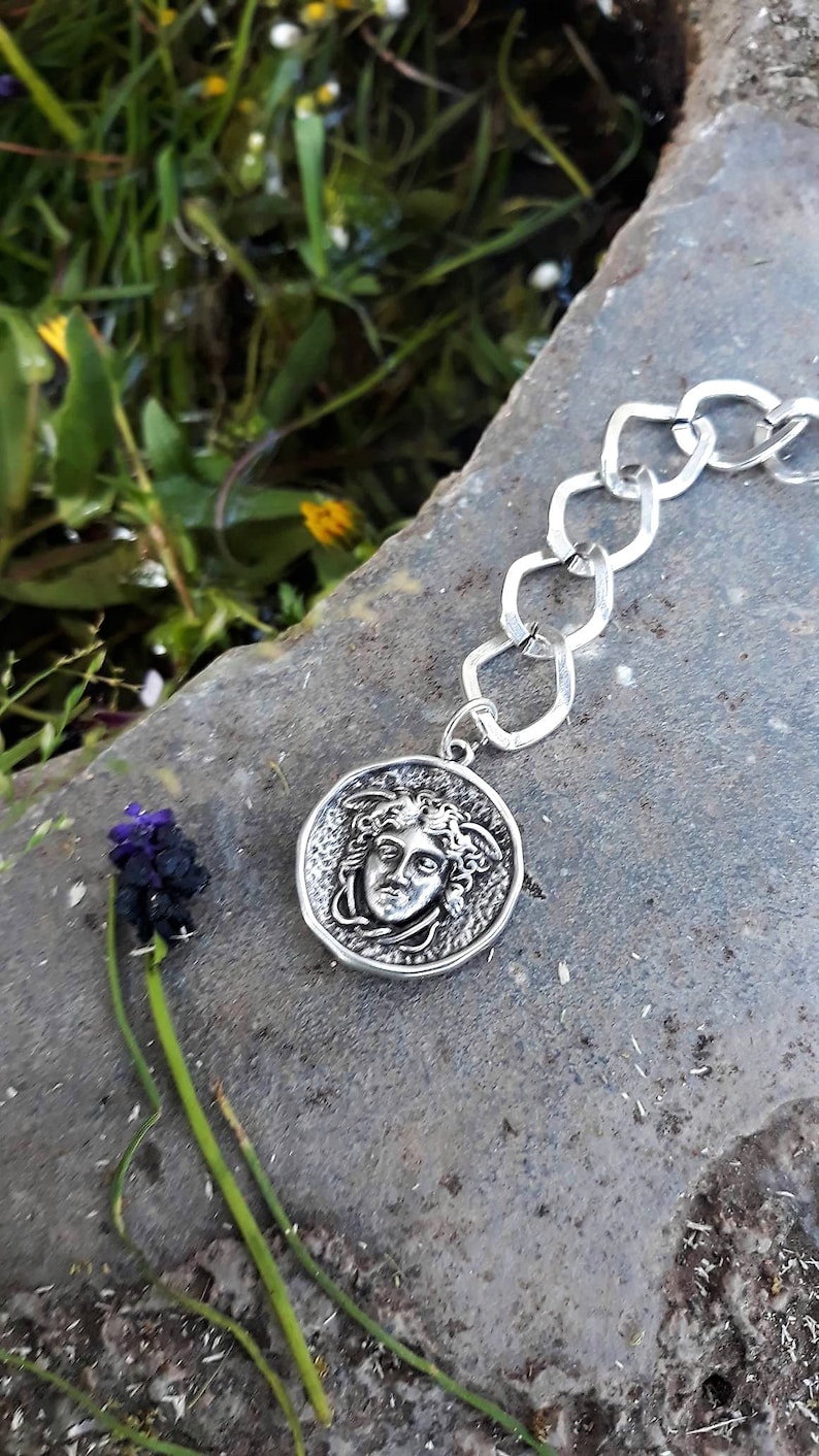 Medusa Chunky Chain Lariat Necklace Silver Curb Chain - Etsy